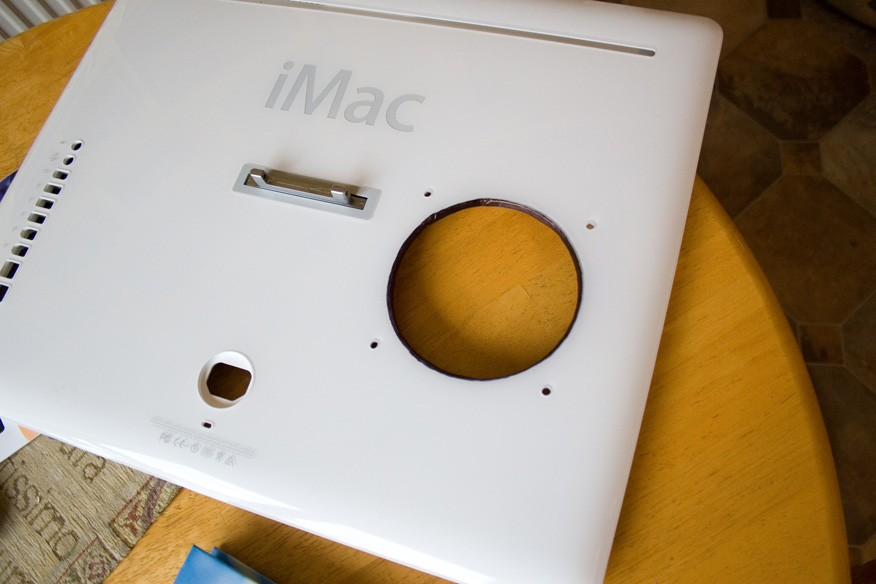 ScienceMan.com - iMac G5 20" Fan Modification